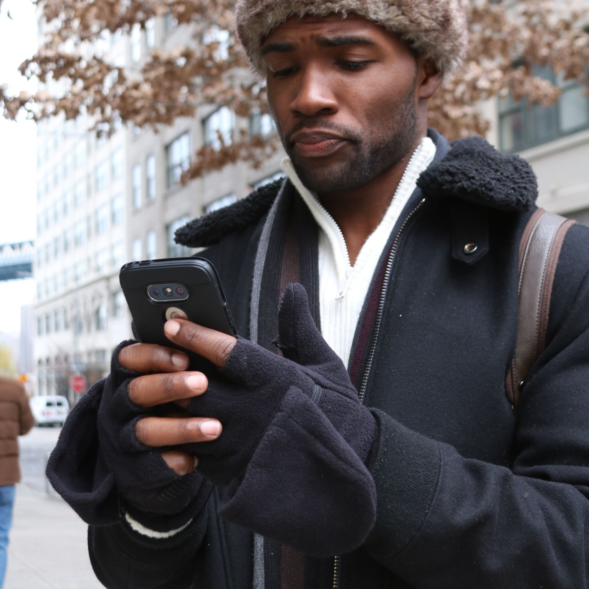 Sprigs Multi Mitt Gloves With Pocket Solid